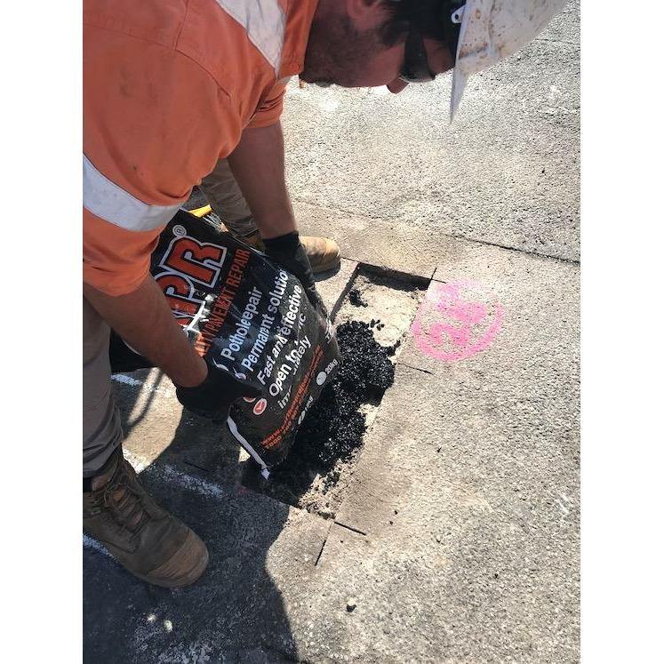 20Kg Bag QPR Quality Pavement Repair | Cold Mix Asphalt – Earthco ...